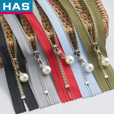 Brass 5 Inch Separating Zipper Gold Teeth Zippers For Handbags